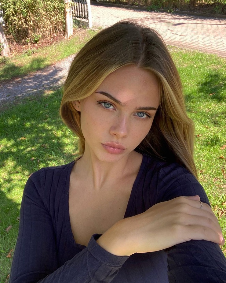 Image of Sara Crumble