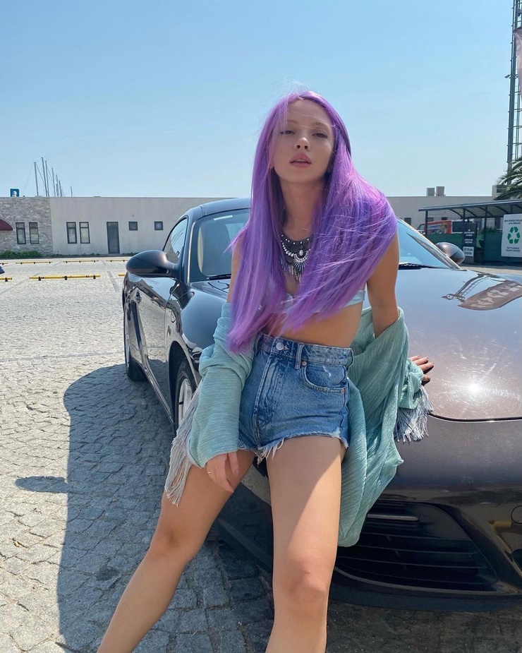 Picture of Ece Seckin