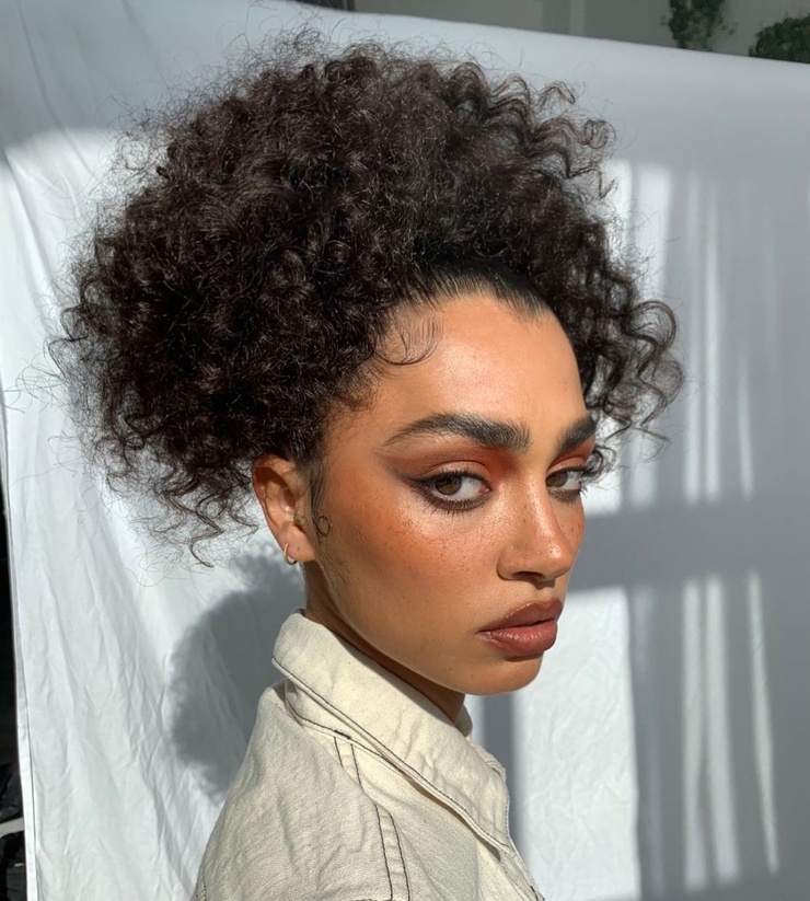 Image of Raven Lyn Corneil