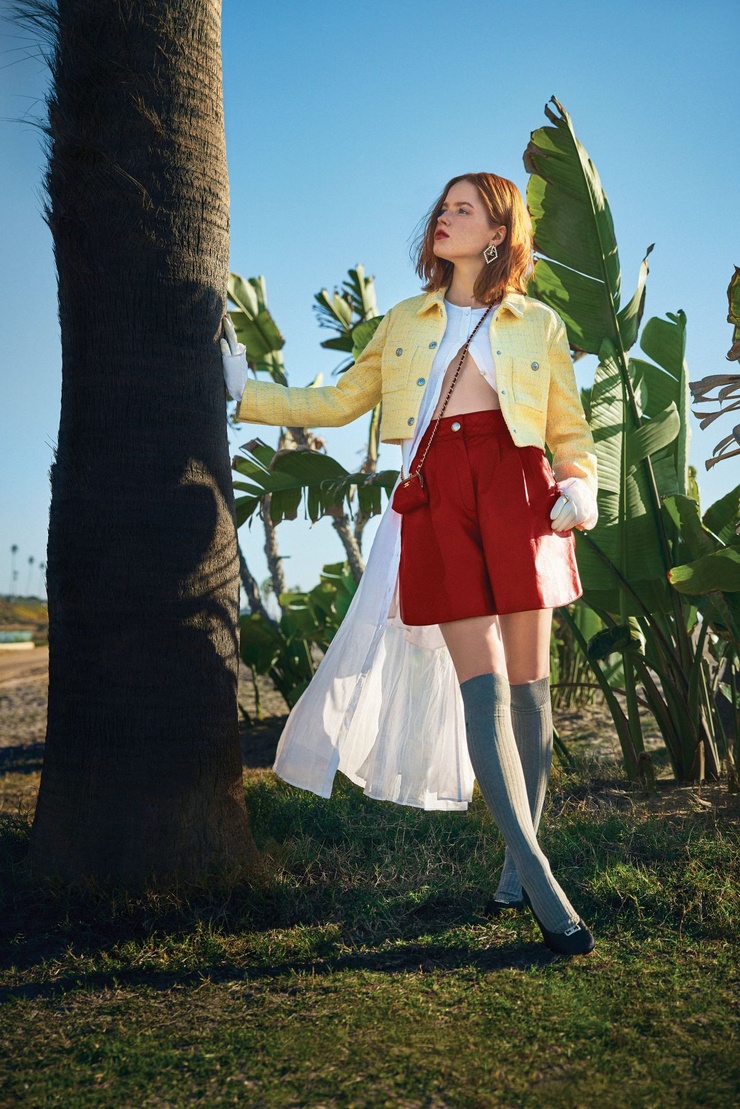 Picture of Ellie Bamber