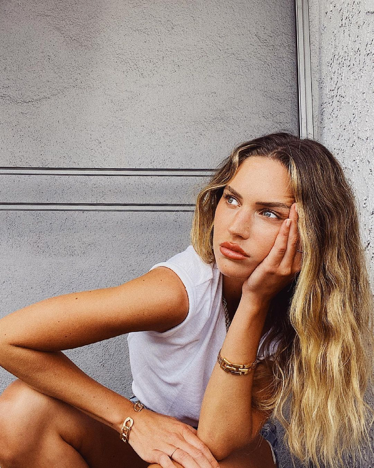 Picture of Sarah Wohl