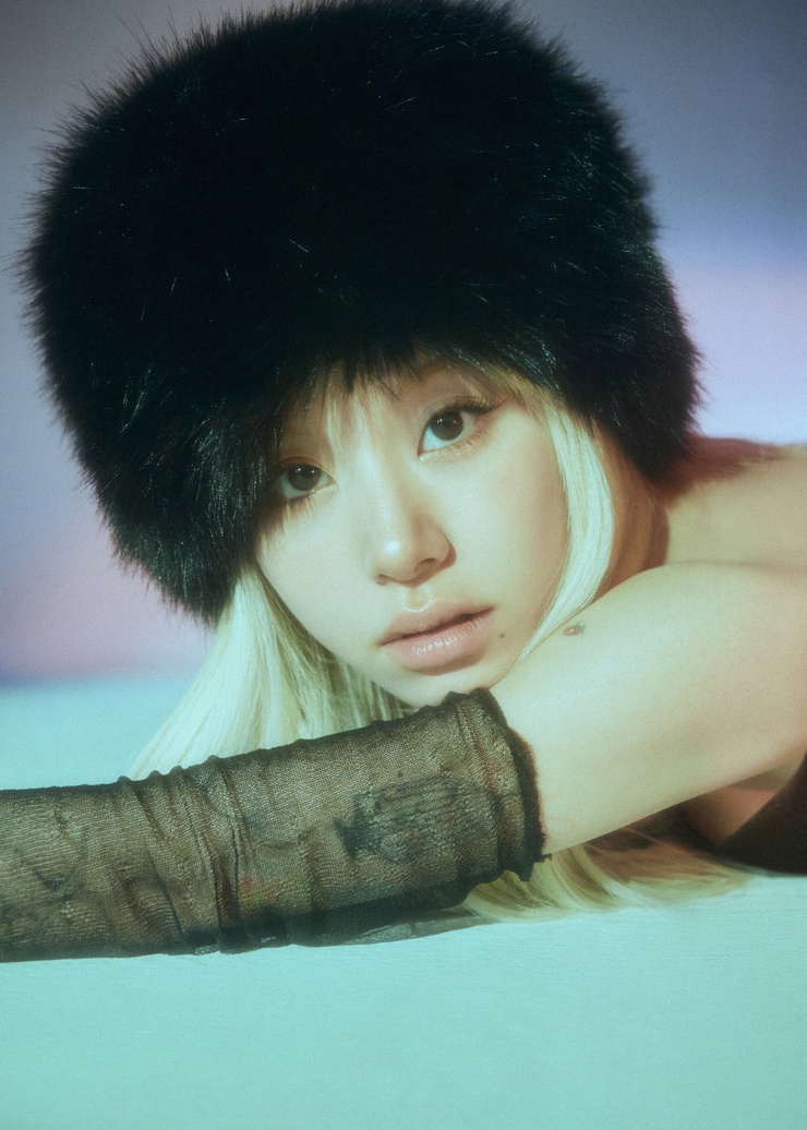 Son Chae Young image