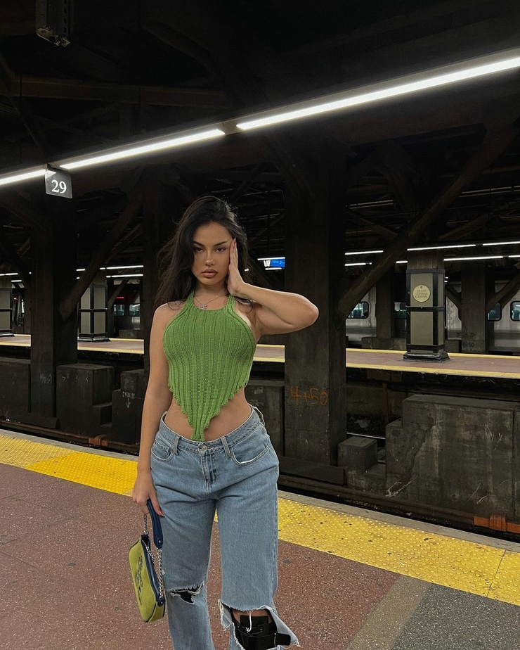 Picture of Doina Barbaneagra