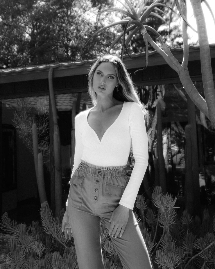 Picture of Sarah Wohl