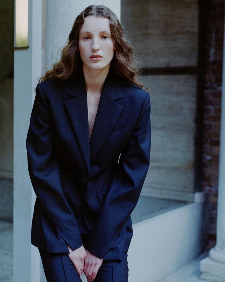 Picture of Emily Bennett (model)