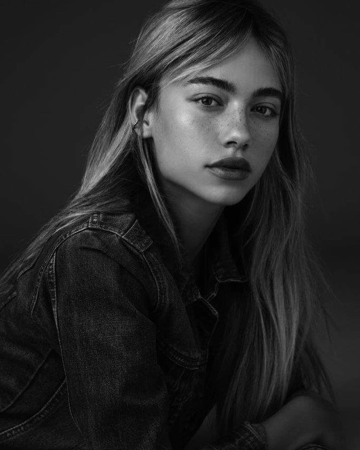 Picture of Ella Ayalon