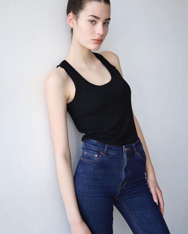 Audrey Grace (model) image