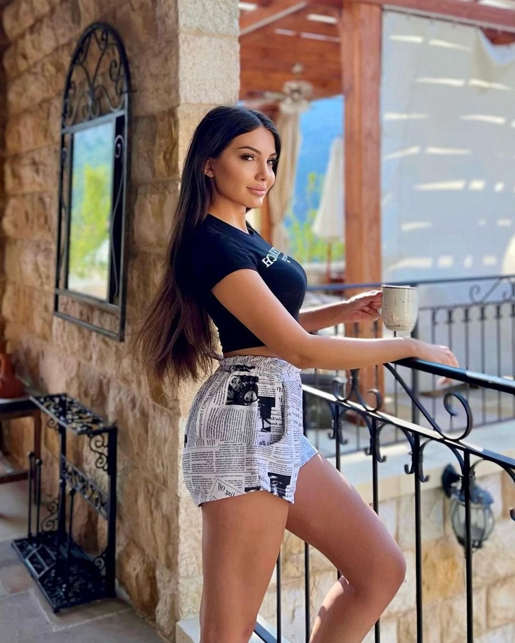 Picture of Dayane Abi Allam Picture of Dayane Abi Allam
