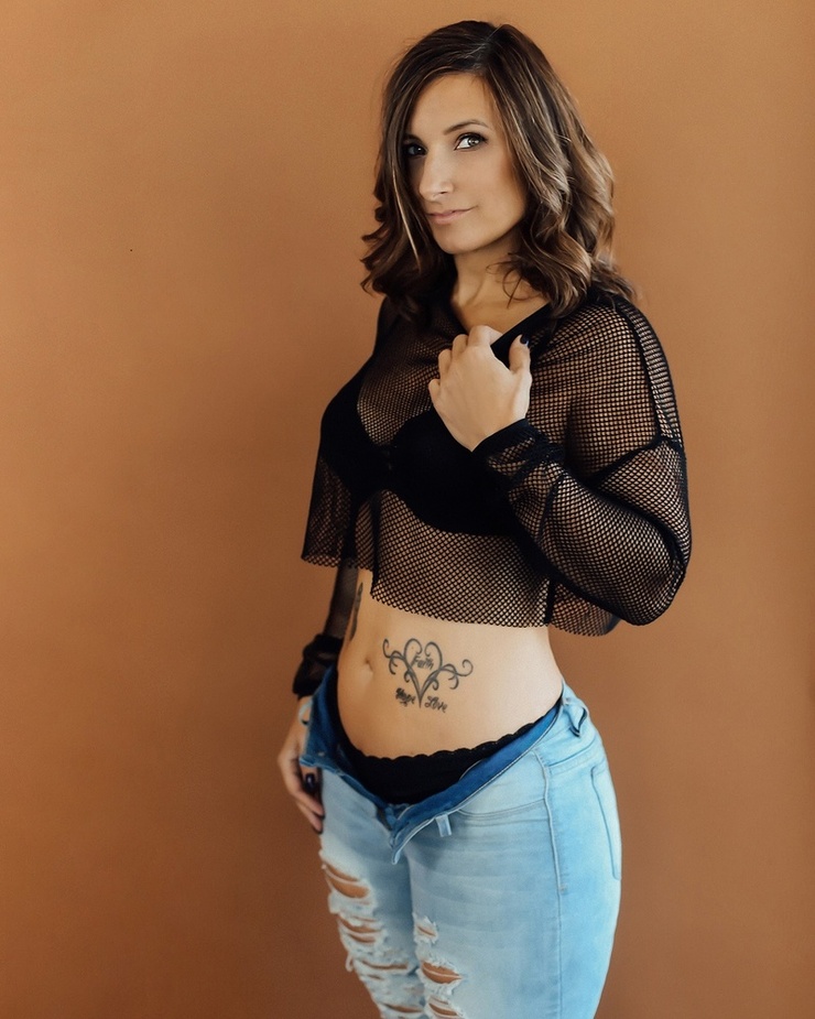 Picture of Tamara Lee