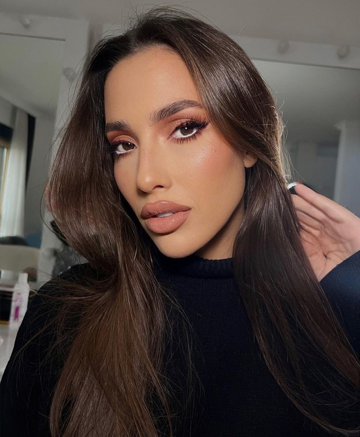 Andrea Marovic image