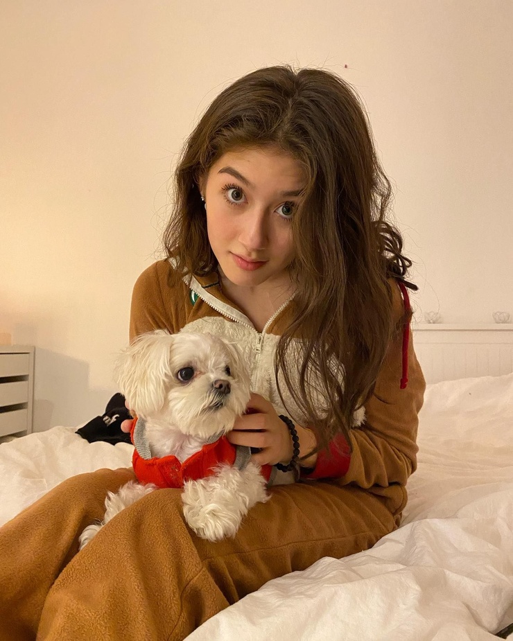 Jade LeMac ~ Instagram