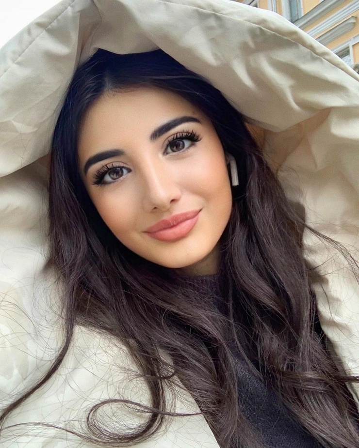 Picture of Vazifa Alekperova