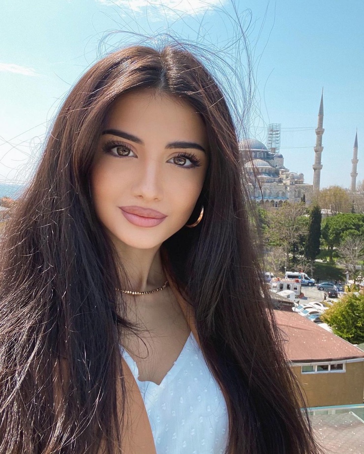 Vazifa Alekperova image