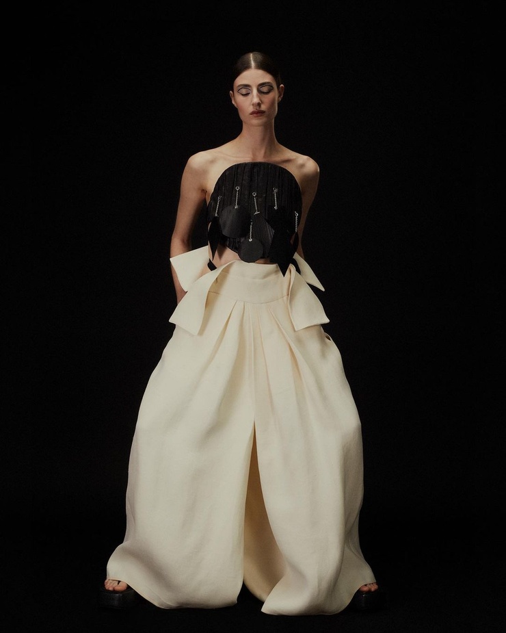 Sarah Wein image