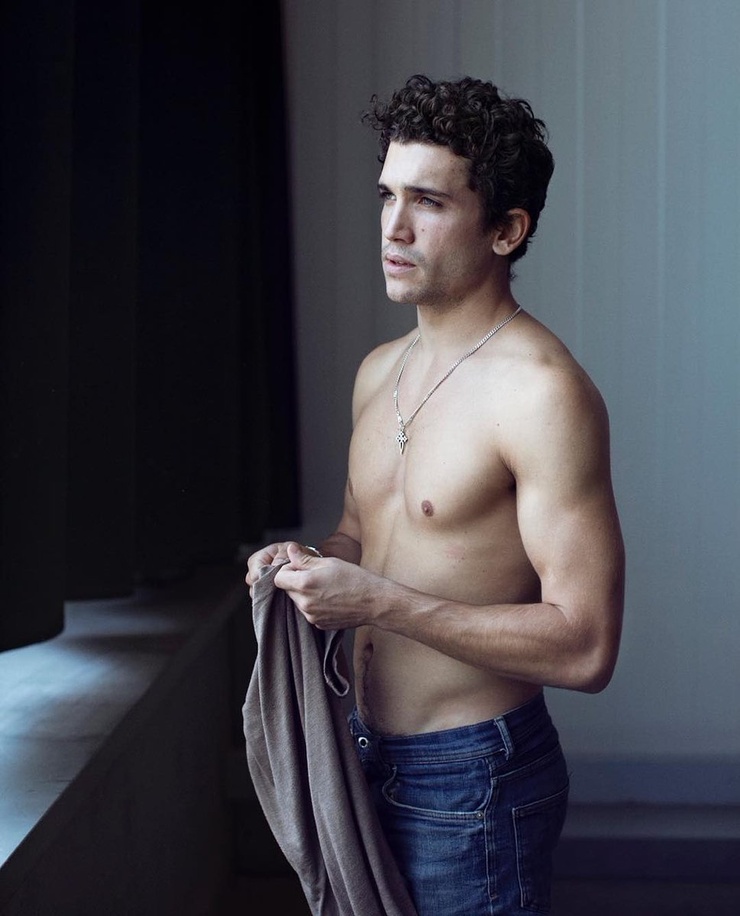 Image of Jaime Lorente