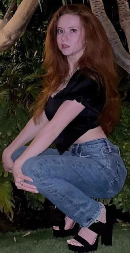 Francesca Capaldi picture