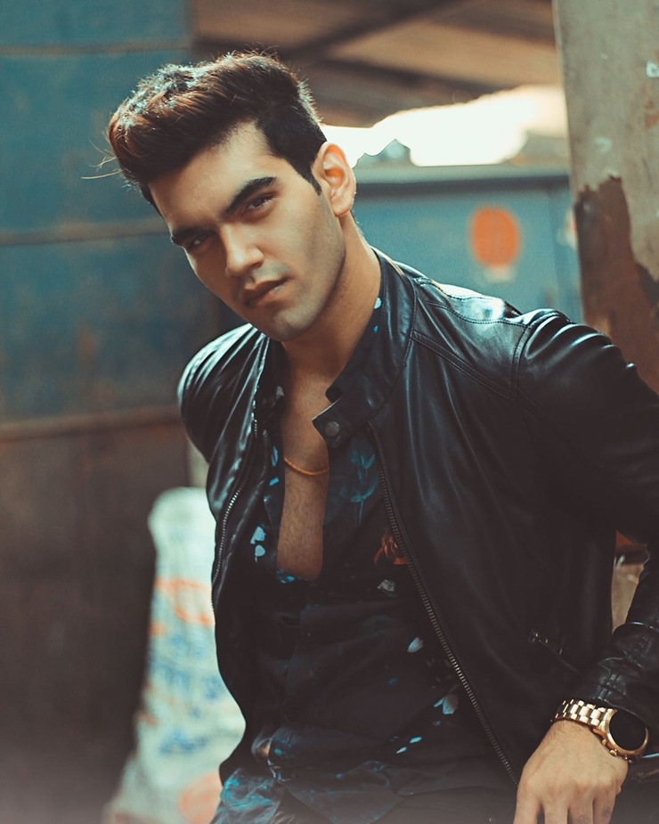 Picture of Aviral Gupta