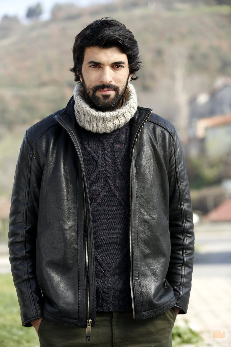 Picture of Engin Akyurek