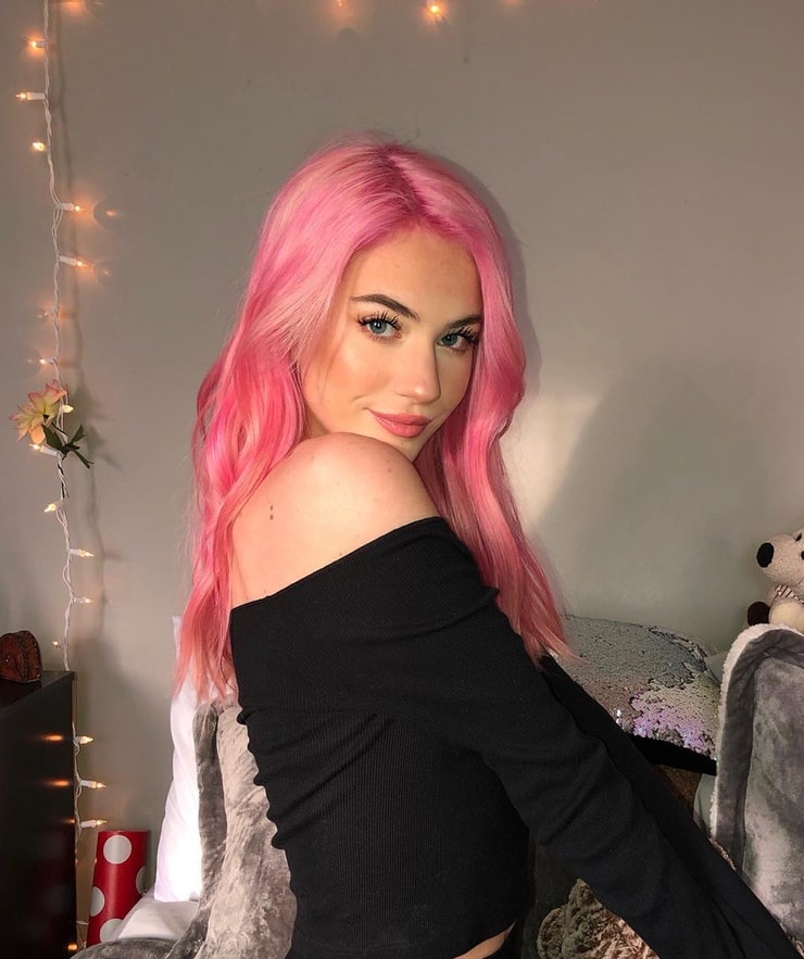 Kennedy Walsh picture