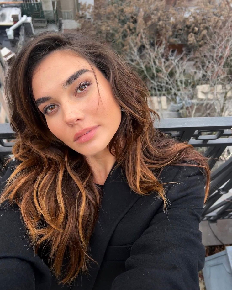 Picture of Rachel Vallori