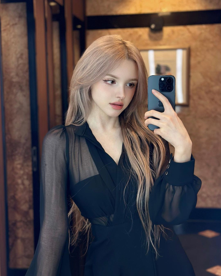 Picture of Elina Karimova