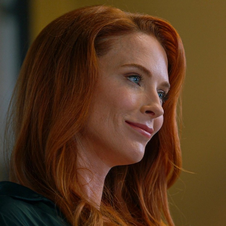 Picture of Bridget Regan