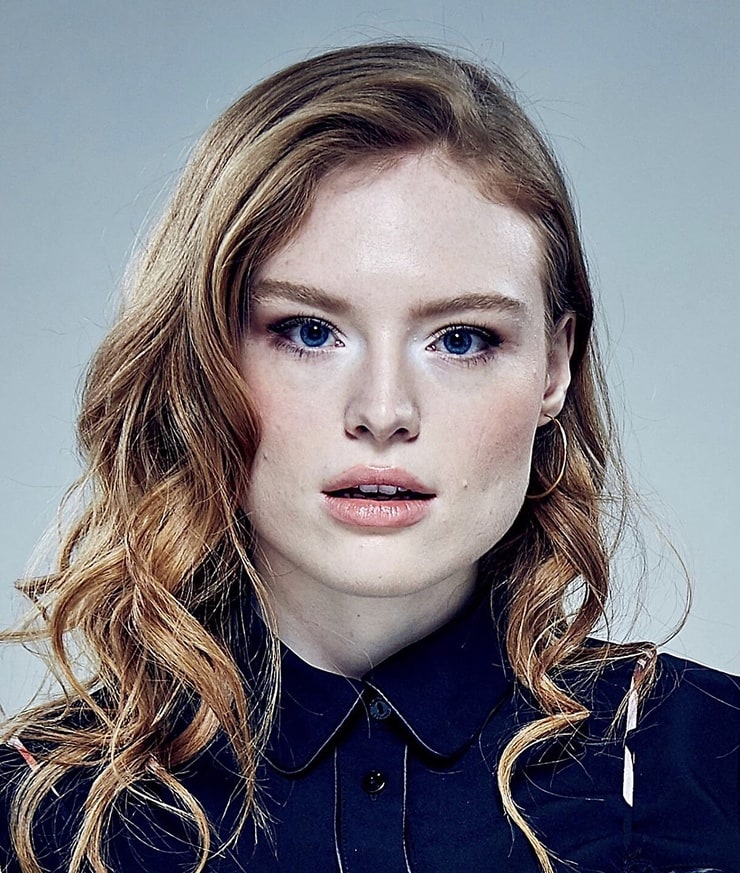 Picture of Freya Ridings