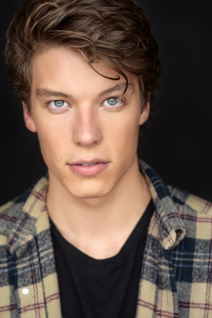 Justin Derickson image