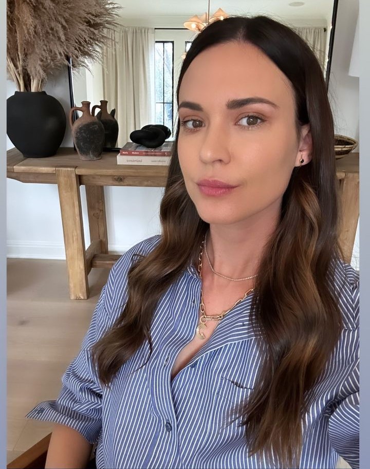 Picture of Odette Annable