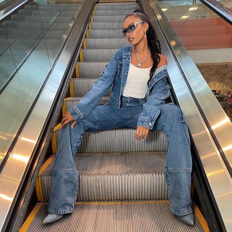 Picture of Rai Collins