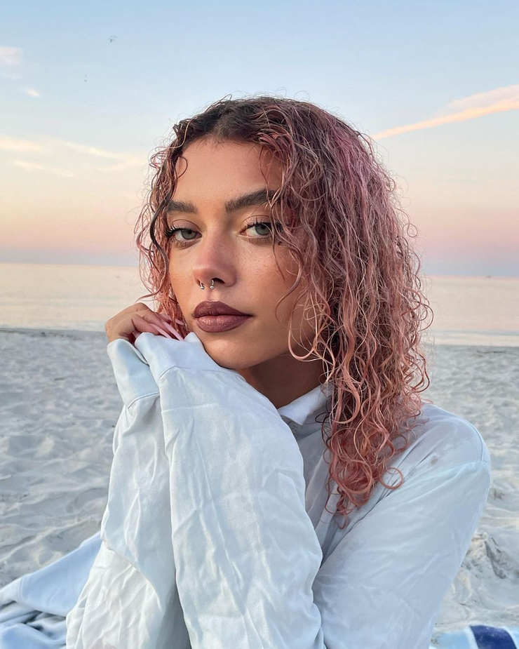 Picture of Michéle Winchester