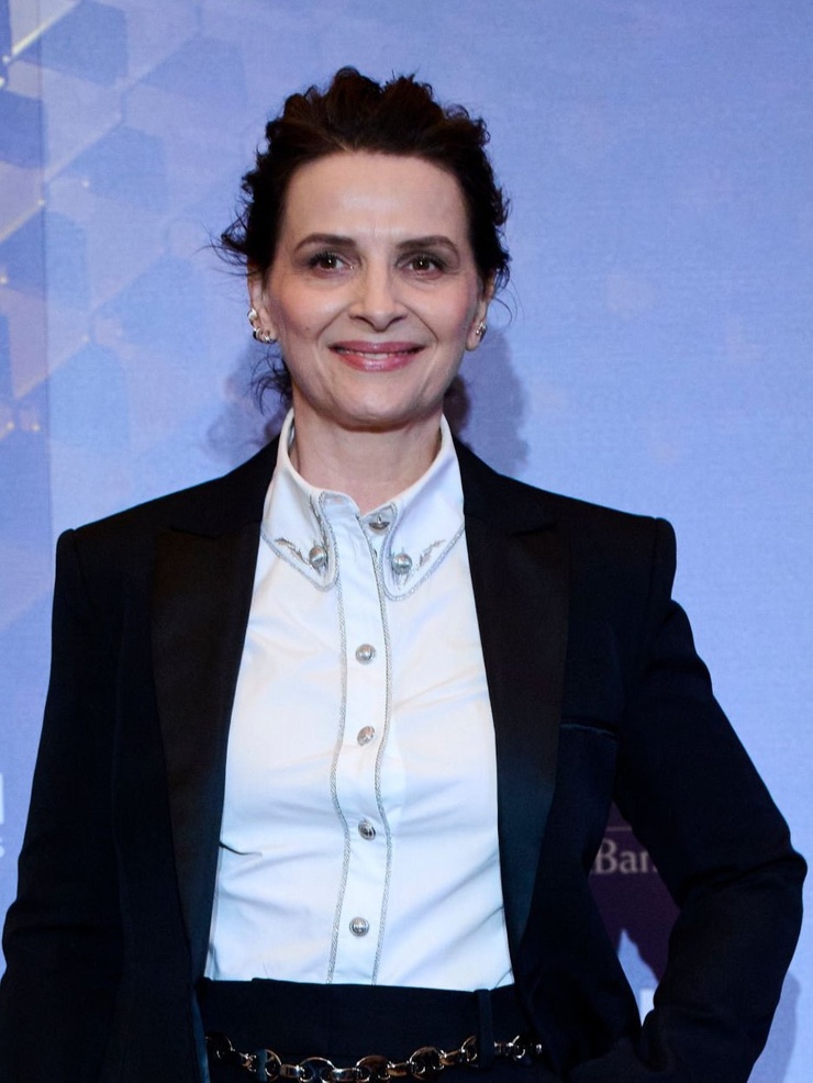 Juliette Binoche picture