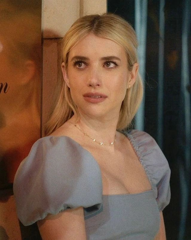Emma Roberts image
