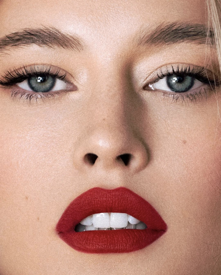 Image of Hailey Carlson