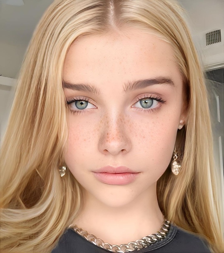 Picture of Eve A. Helling