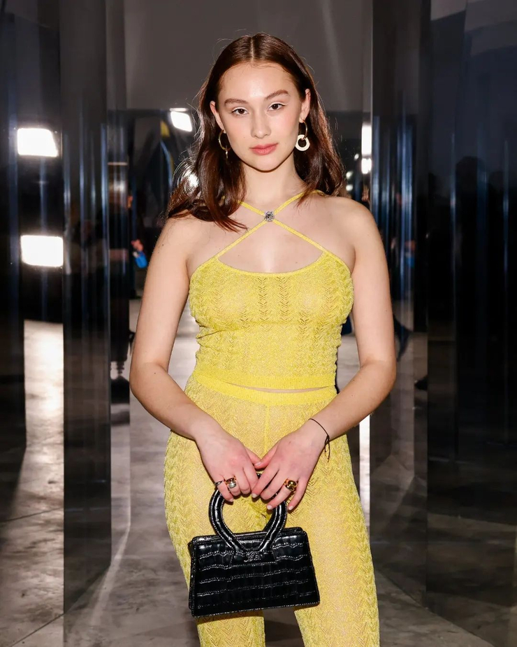 Picture of Lola Tung