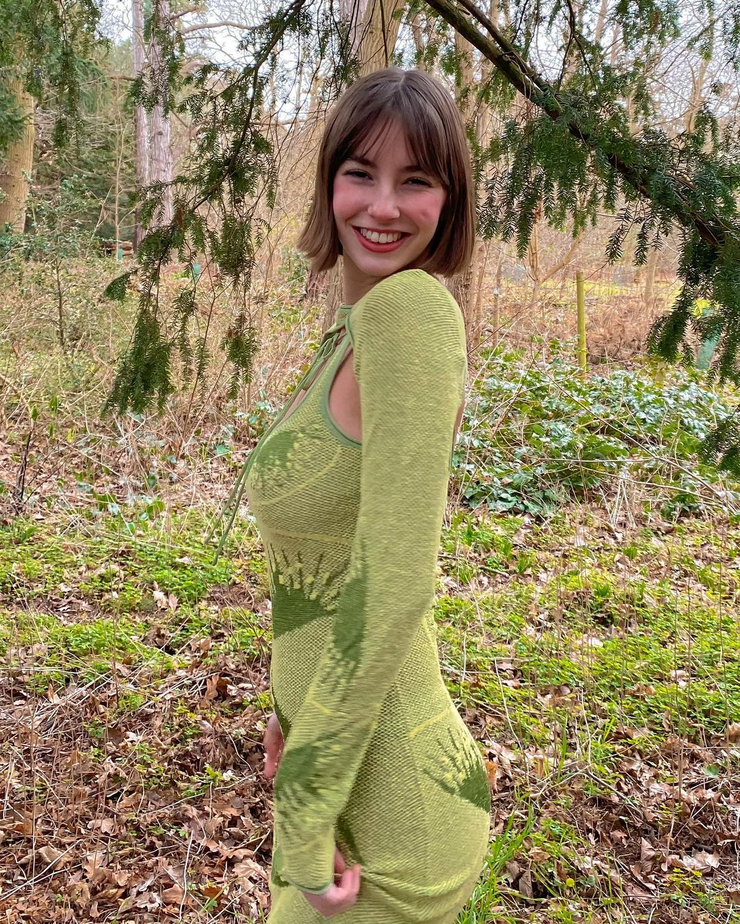 Amelie (model) picture