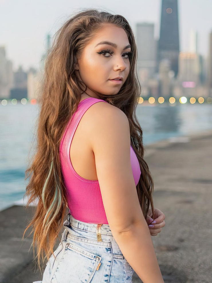 Picture of Skye Dolecki