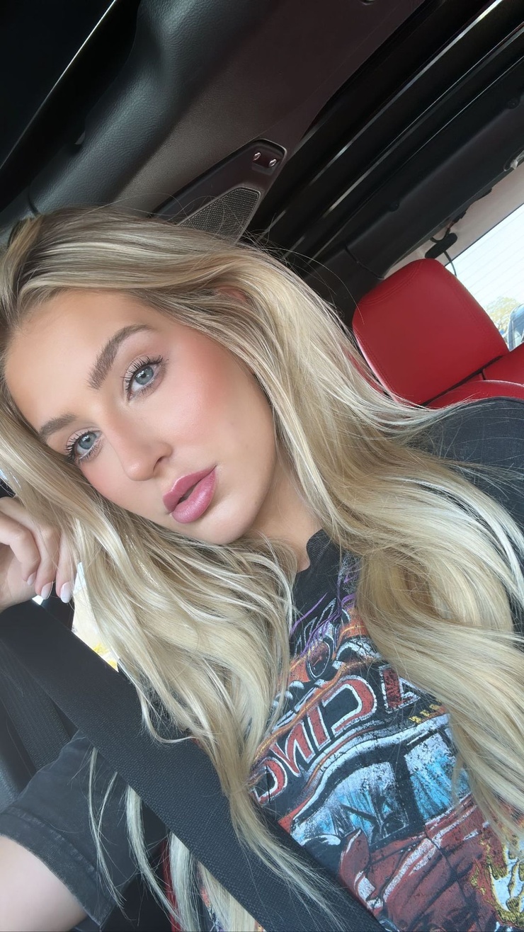 Skylar Simpson's Instagram, Twitter & Facebook on IDCrawl