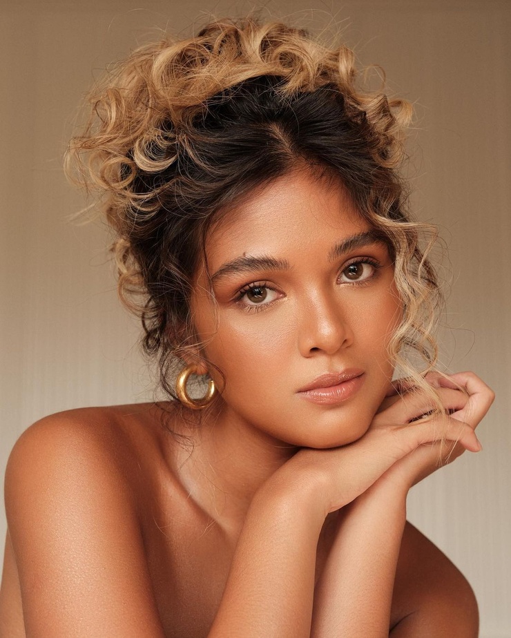 Angelique Manto picture