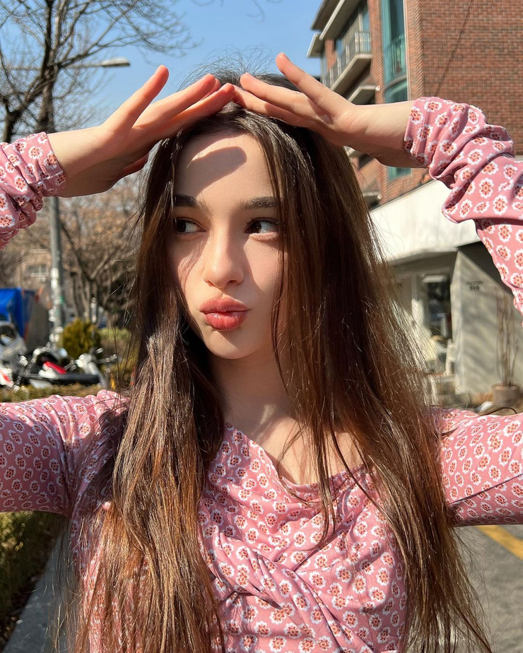 Picture of Dasha Taran (II)