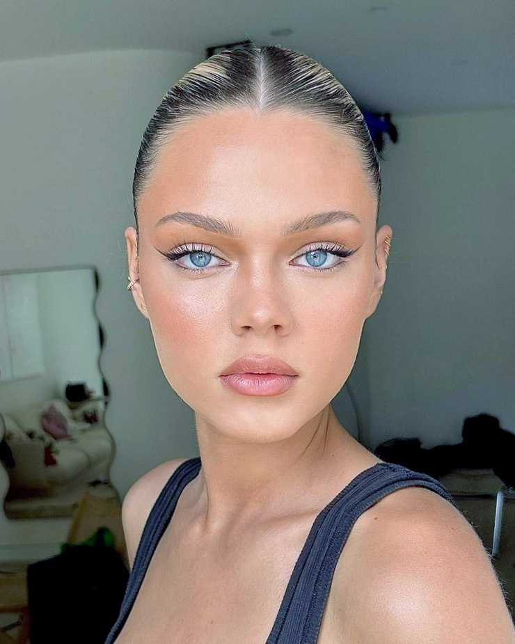 Picture of Ayla Fronek