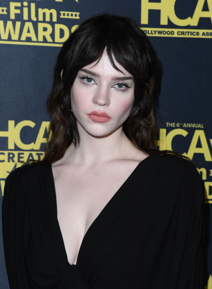 Sophie Thatcher picture