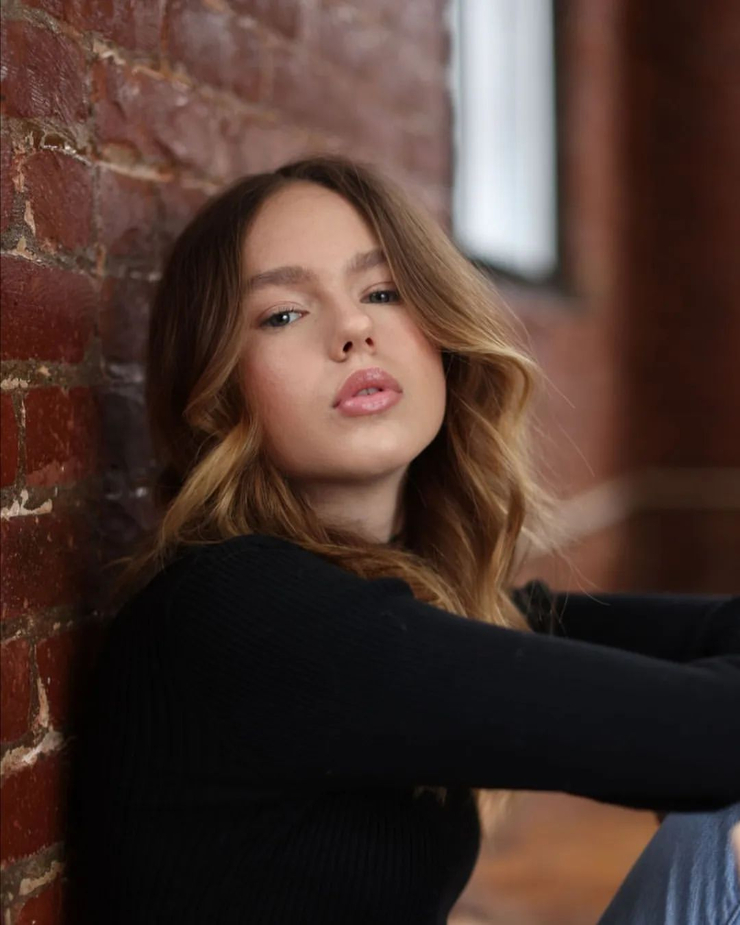 Picture of Carly Connors