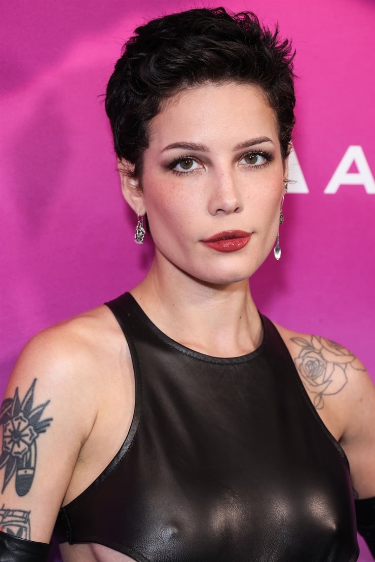 Picture of Halsey