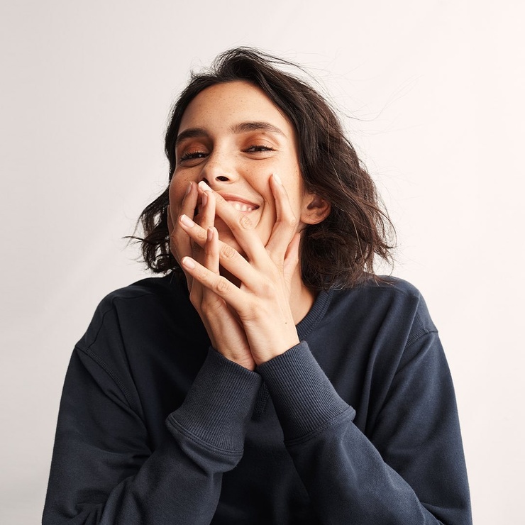 Picture of Zoe Barnard