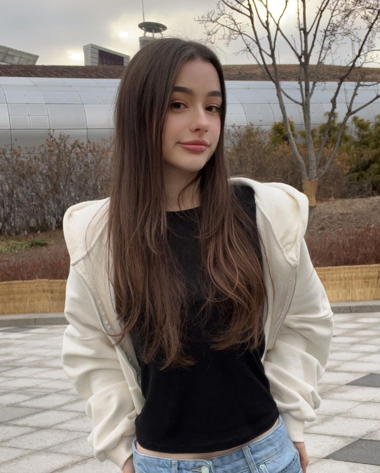 Picture of Dasha Taran (II)