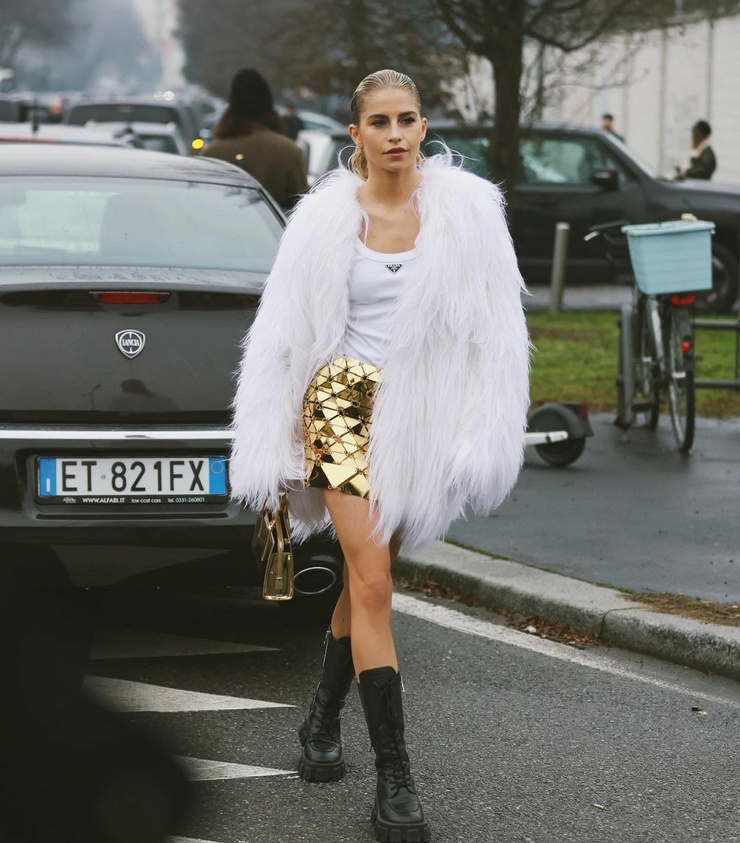 Picture of Caro Daur