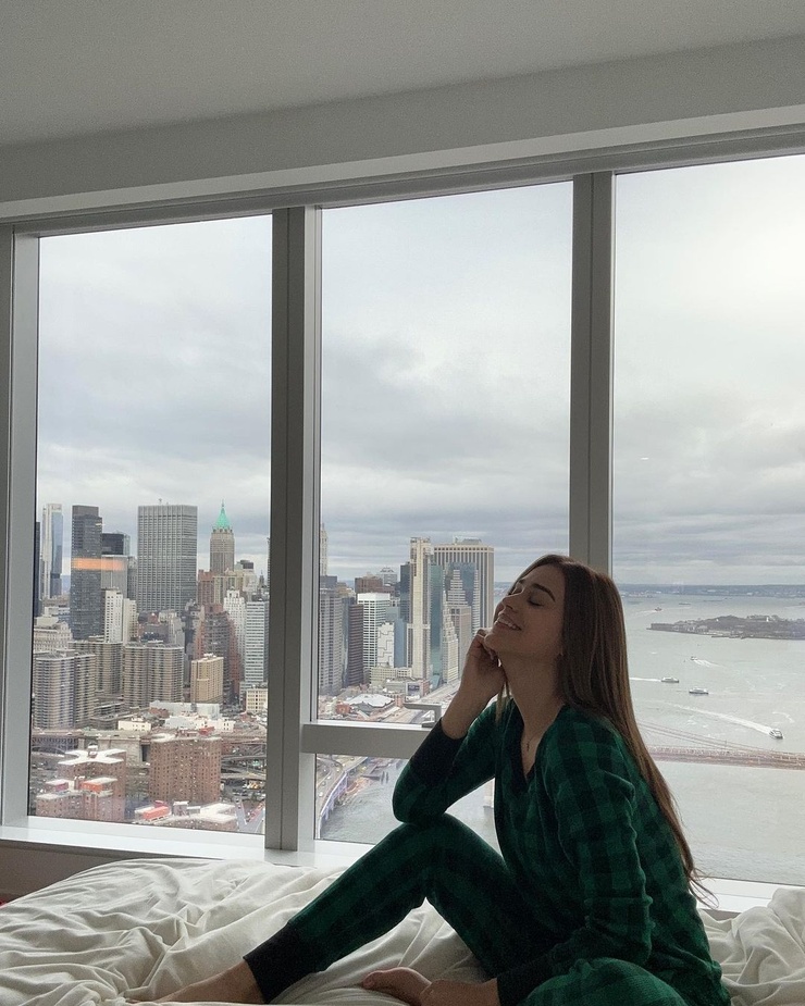Yanet Garcia image