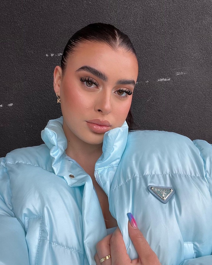 Kalani Hilliker picture